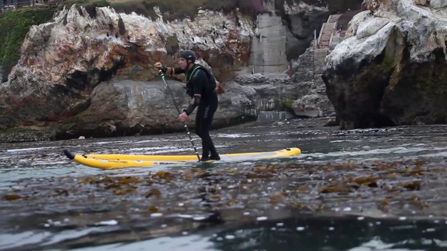 SUP rock hopping / What do you think? - SUPboarder Magazine