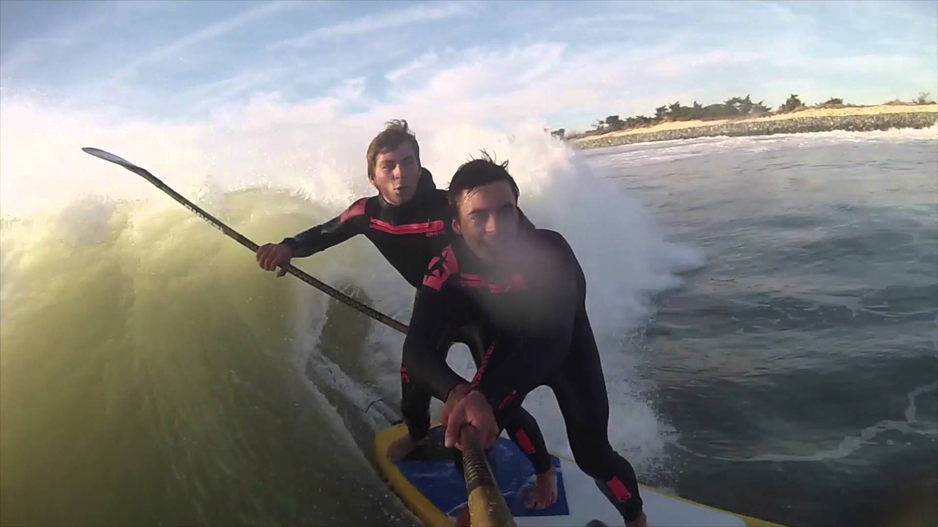 SUP surfing tandem..... Just EPIC! - SUPboarder Magazine