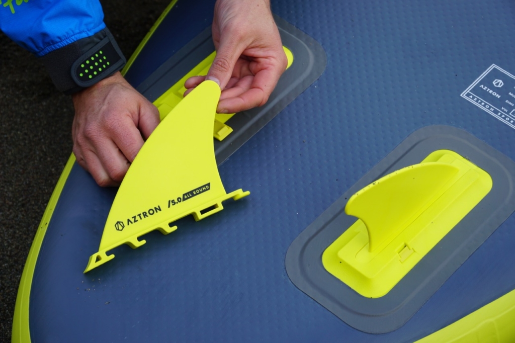 Aztron Nova 10'x32" 2020 - SUPboarder Magazine